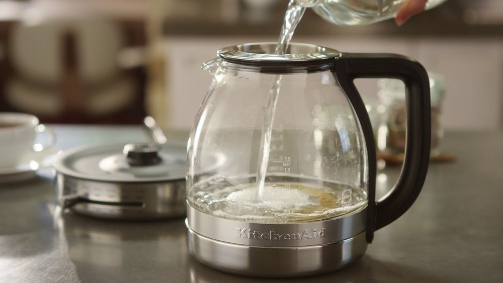 How to Clean a Glass Tea Kettle: Easy Steps for Sparkling Results
